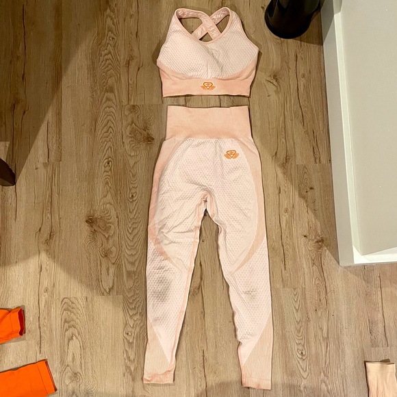 Pants & Jumpsuits | Engineered Life Domina Sports Bra Legging Set ...